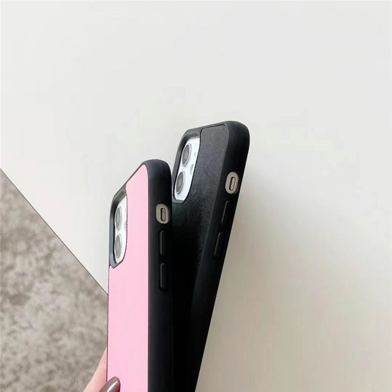 iphone16pro/16promax レザーケース 耐衝撃 prada 三角プレート iphone16pro/16promax レザーケース 耐衝撃 prada 三角プレート